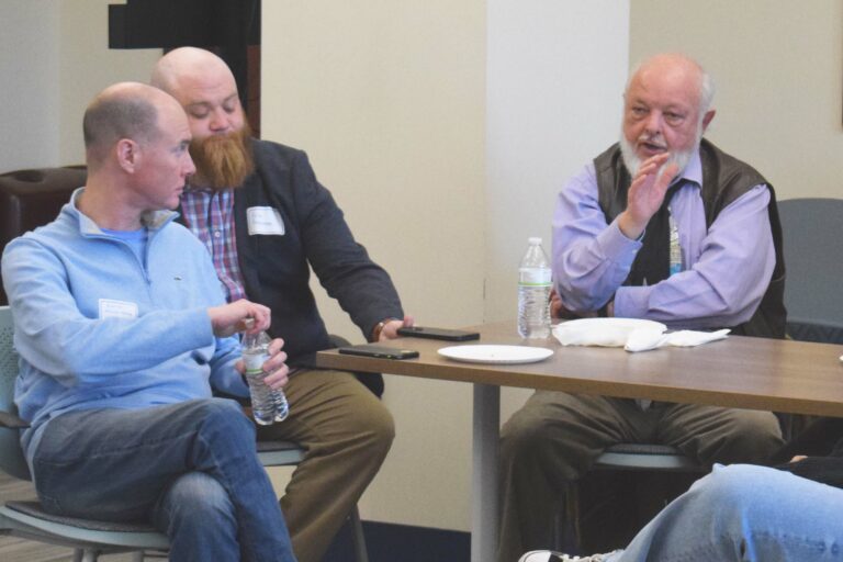 SCSU Journalism alumni return to meet with students – SCSU Journalism
